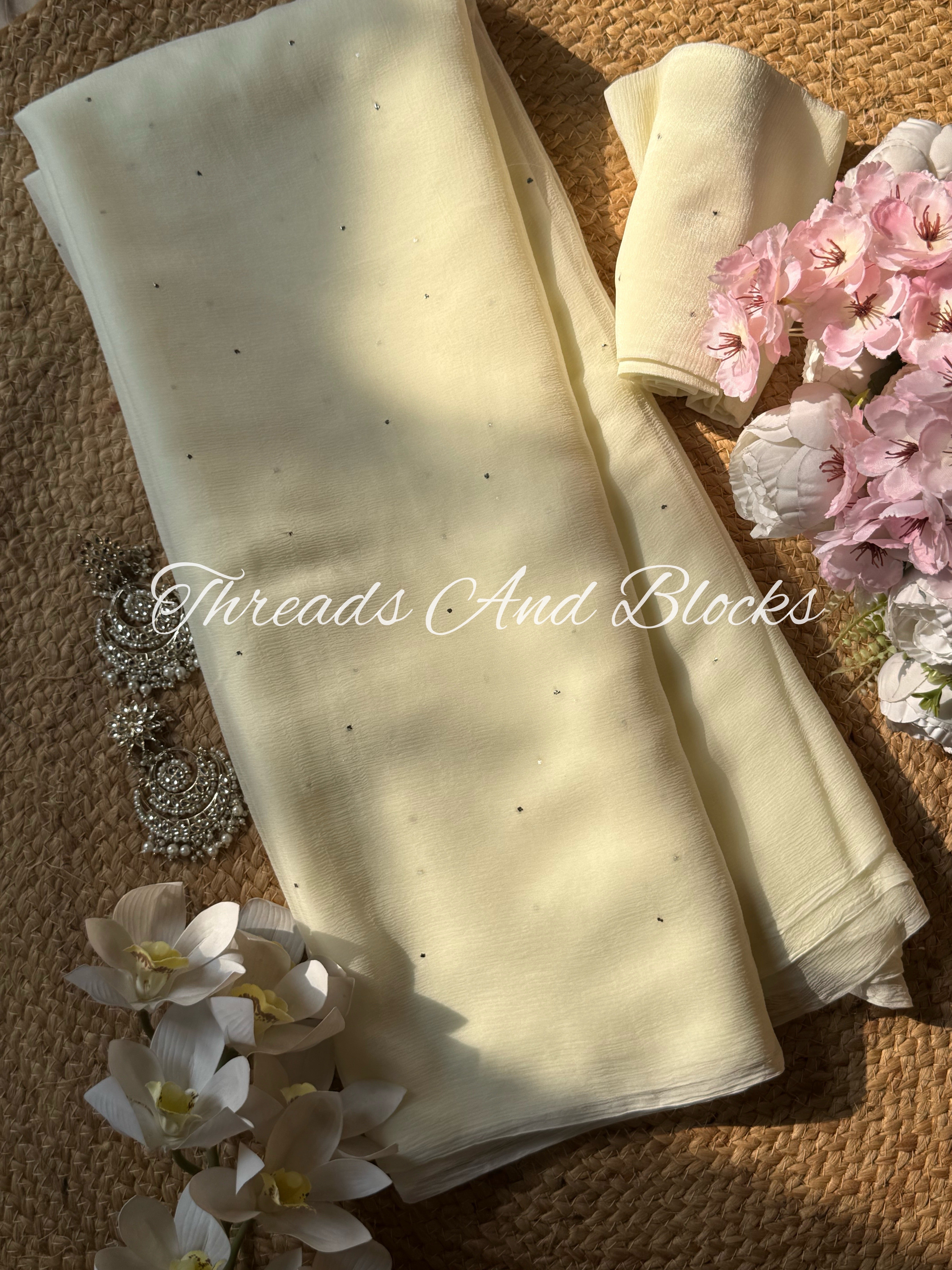 Off White Mukaish Saree – Threads & Blocks